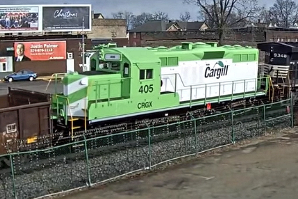 CRGX 405 rebuilt GP10?